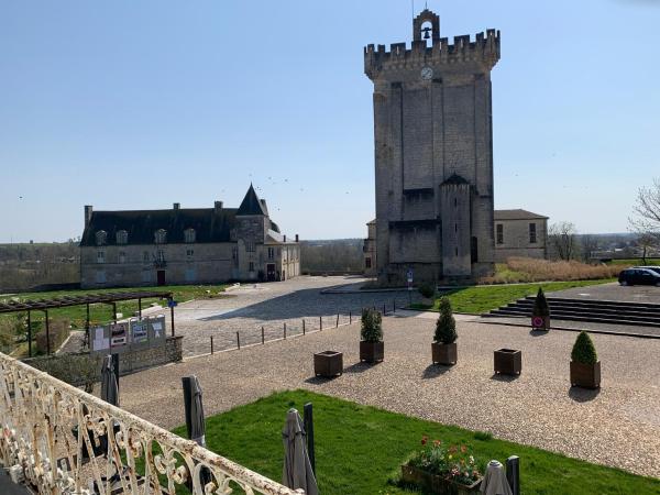 Appartement Face Au Donjon - Charente-Maritime