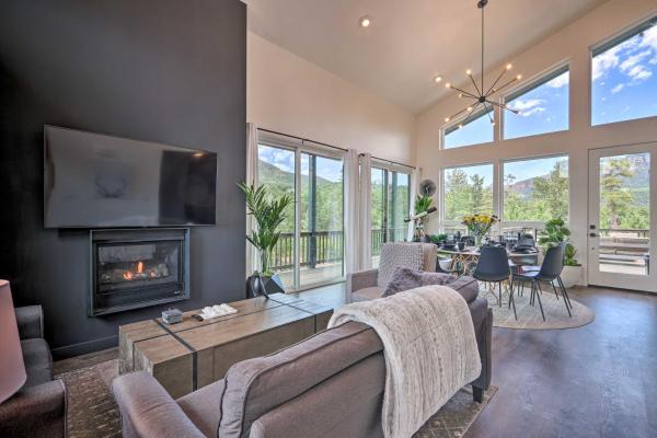 Fire Pit, Deck And Mtn Views Upscale Pine Cabin! - Arizona