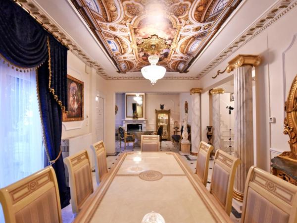 Royal House - Halkidiki