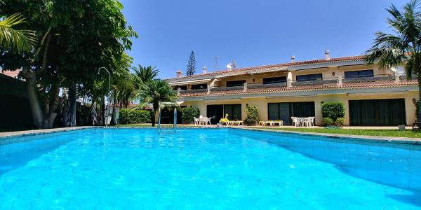 Elegant And Peaceful Aparments With Pool And Garden - Puerto de la Cruz