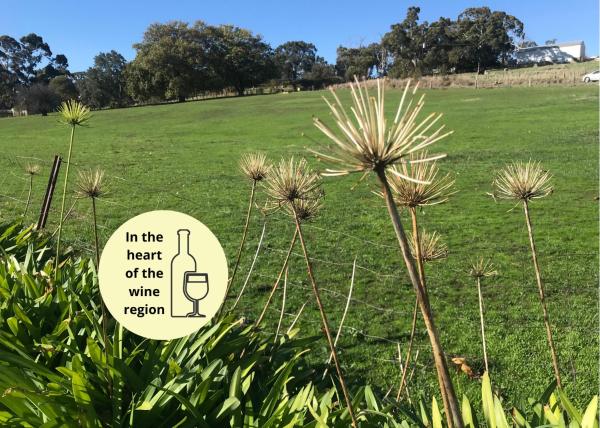 Adelaide Hills Escape - Charleston