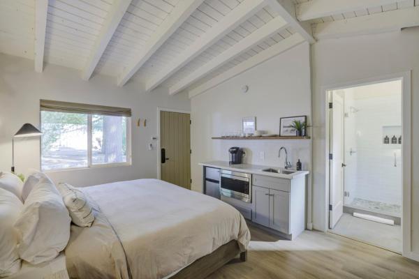 South Lake Chalet-boutique Suite-minutes To Heavenly & Lake Tahoe - Stateline, NV