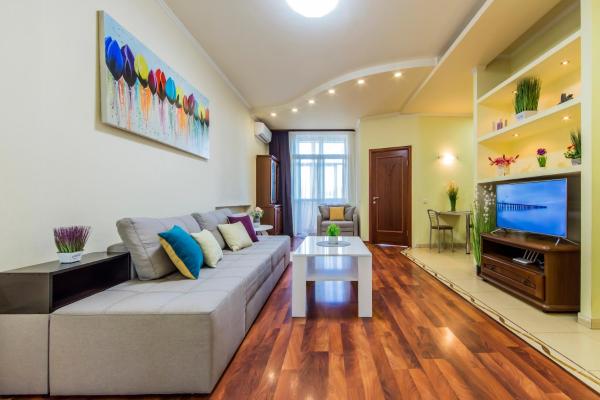 Center,  2-room Apartment In A New Building - Київ