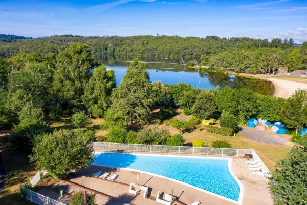 Camping Du Lac De Saint-pardoux - Bessines-sur-Gartempe
