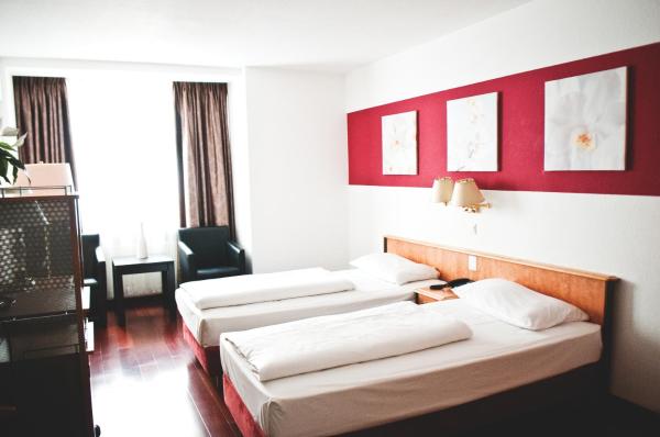 Rugs Hotel Düsseldorf - Düsseldorf