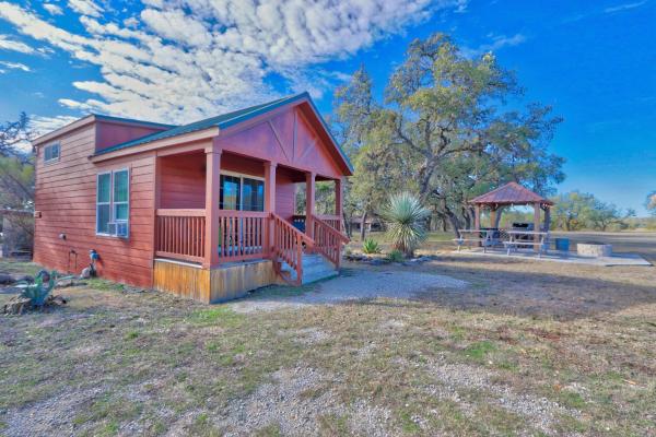 The Ranch At Wimberley - Cypress Creek Cabin #3 - Wimberley, TX