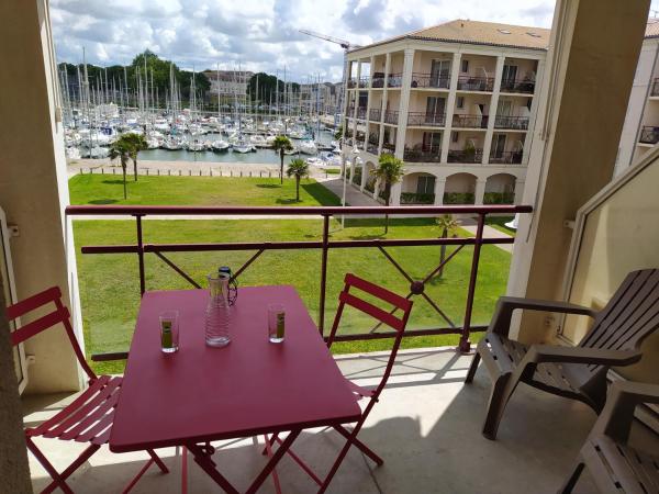 Appartement Avec Vue Sur Port De Plaisance Exposé Sud - Rochefort
