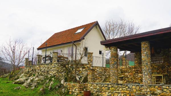 Вила Перуле Villa Perule - Handmade Cozy Wooden Villa In The Rhodope Mountain - Bulgaria