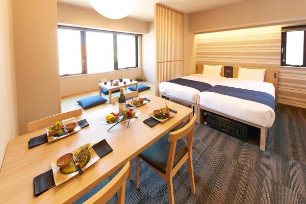 Monday Apart Premium Ginza Shintomicho - Tokyo