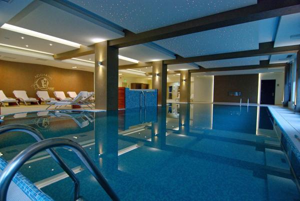 Aquarius Boutique Hotel - Câmpulung Moldovenesc