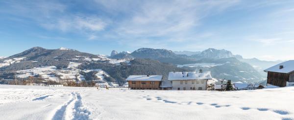 Schweiggerhof -Agriturismo- Farm Holidays - Feldthurns