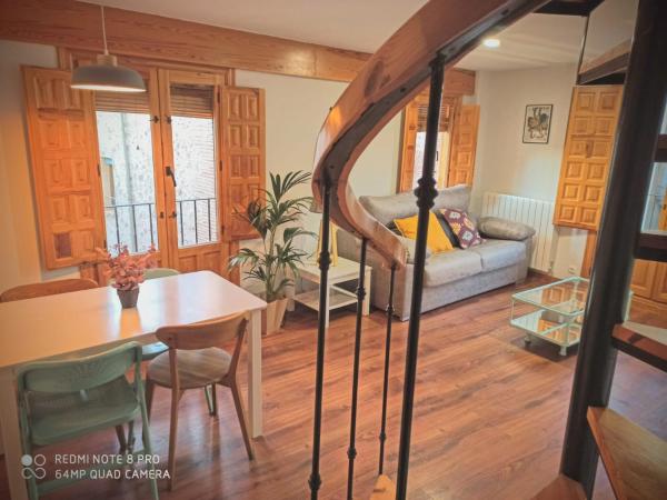 Apartamento Moneda 46, Excelente Ubicación. - Cuenca