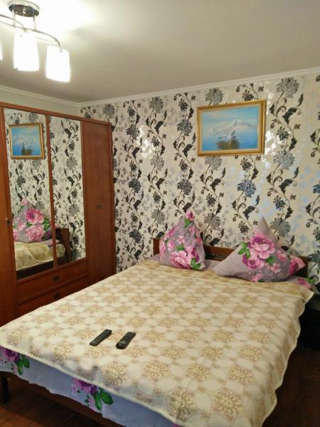 Apartment Nr Railway Station - Odessa