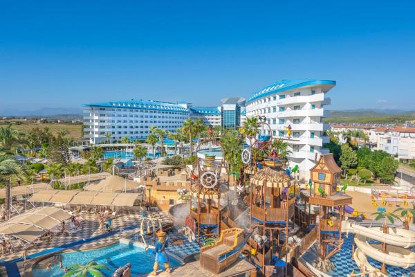 Crystal Admiral Resort Suites & Spa - Ultimate All Inclusive - İncekum