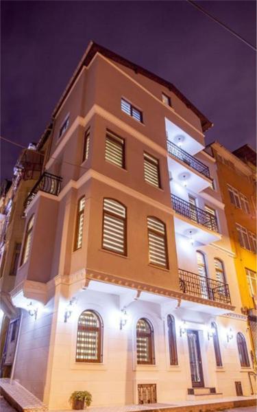 4 Minutes To Taksim Square - Deluxe Room (Sem 2) - Şişli