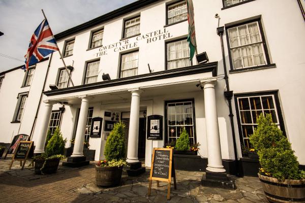 The Castle Hotel - Llandovery