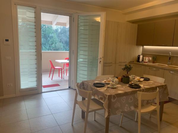 Le Noir Appartment - Peschiera del Garda
