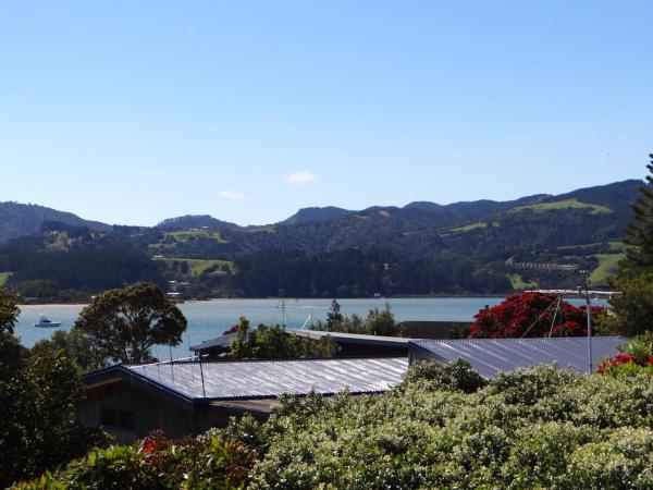 Omaha Heights - Omaha Holiday Home - Matakana