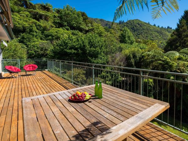 Serene Sounds - Anakiwa Holiday Home - Nouvelle-Zélande