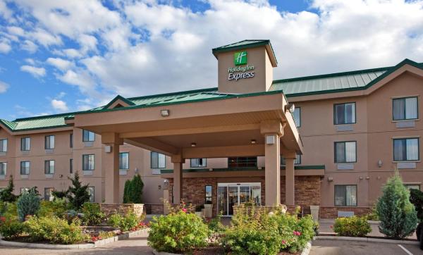 Holiday Inn Express Hotel & Suites Vernon By Ihg - Vernon, BC, Canada