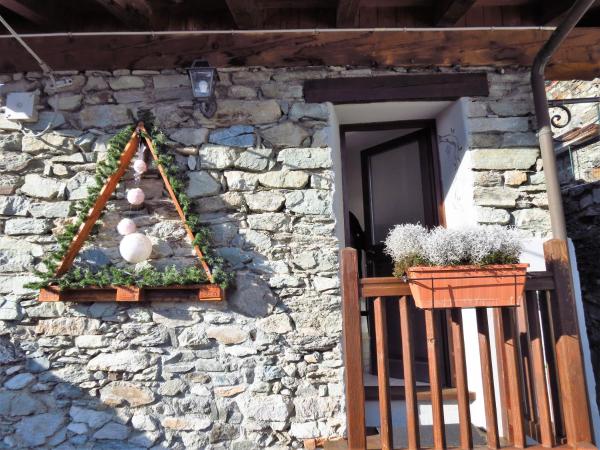 Lo Gnomo Sotto Al Glicine - Antagnod