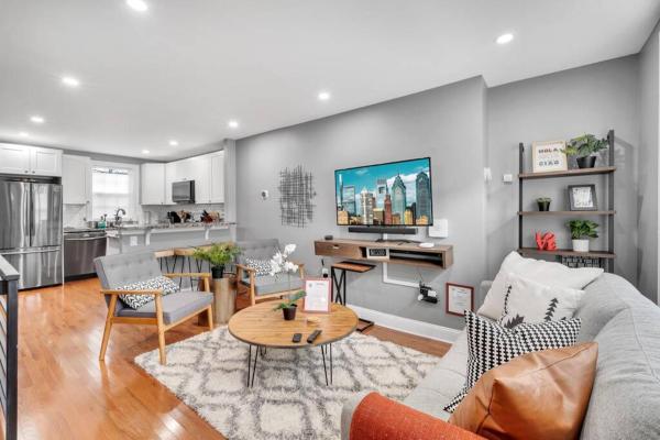 Stunning 3br Modern Charm In South Philly - 賓夕凡尼亞