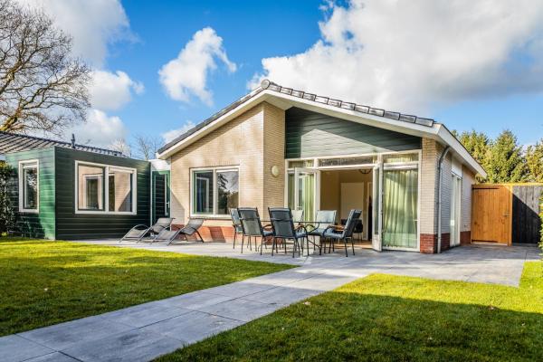 Vakantiehuis In Hét Bomendorp Van De Veluwe - Netherlands