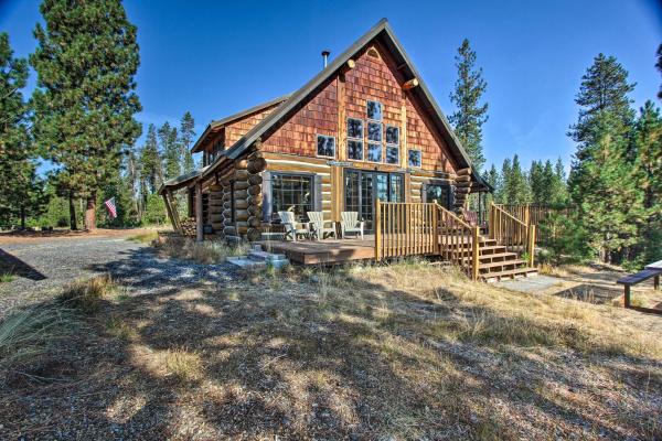 Snow Pine Retreat - Remote Crescent Log Cabin! - Odell Lake, OR