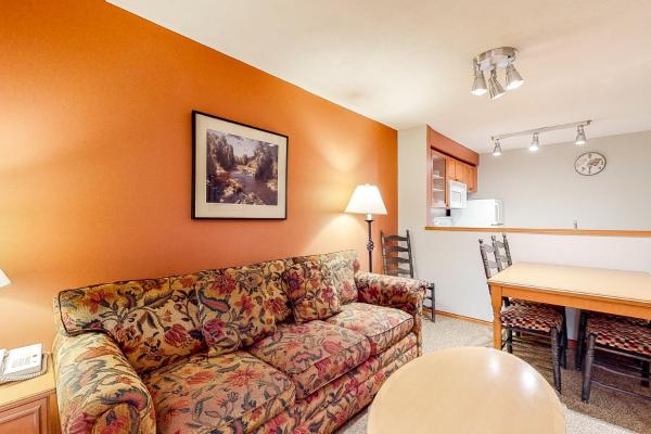 113 Gletscher Erreichen Sie Im Whistler Village Ein 2-zimmer-hotel Mit Whirlpool Und Pool - Whistler