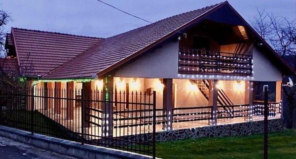 Pensiunea La Buru - Brad