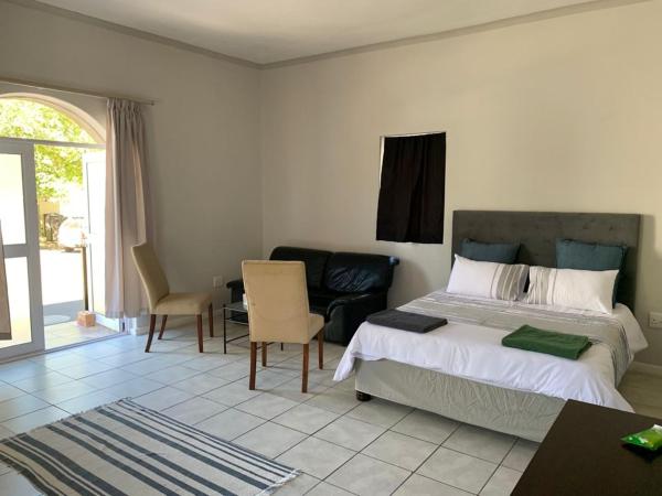 Bright Open-plan Apartment Close To Wine Tram - Franschhoek