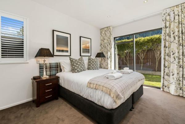 Central Queenstown 3-bed Villa By Staysouth - Queenstown