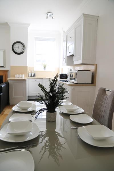 Letting Serviced Apartments - Guards View, Windsor - Maidenhead