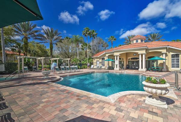 5 Mi To Disney Emerald Island Resort Condo! - Four Corners, FL