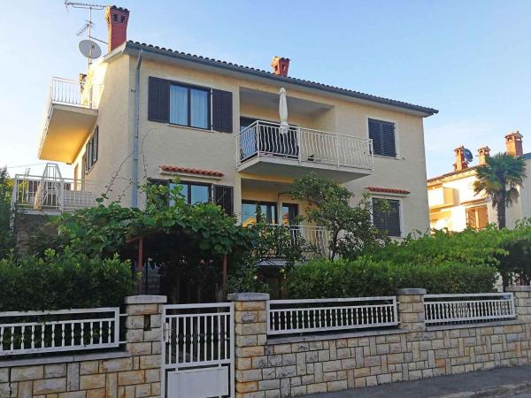 Apartment In Porec/istrien 38147 - Istria