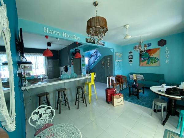 Suhana Homestay Semporna ~ Cozy Home - Semporna