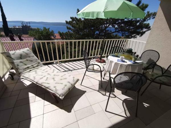 Apartment In Selce 27284 - Novi Vinodolski