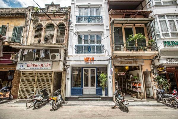 Classic, Modern With A Spash Of Sapa! - Hanoi