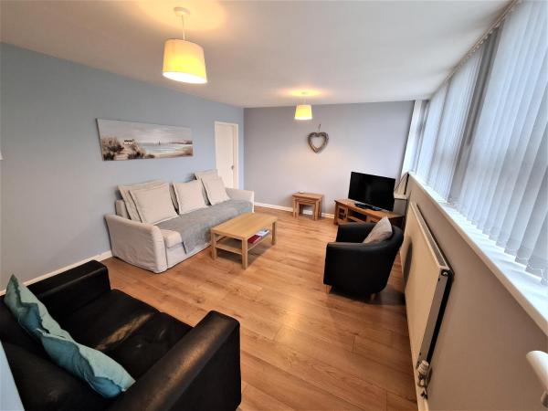 3 Bedroom Apartment Coventry - Hosted By Coventry Accommodation - Nuneaton