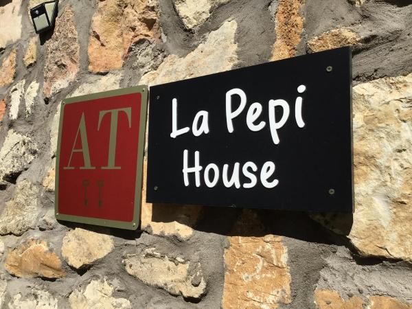 La Pepi House - Navafría