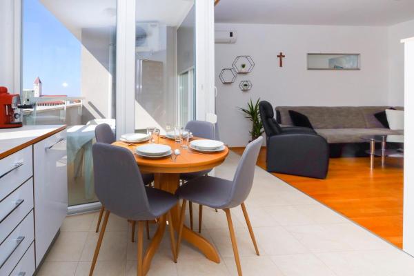 Apartman M&l - Makarska