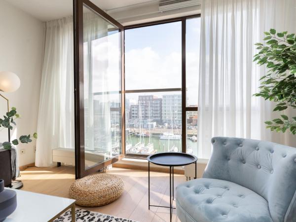Restyled Apartment With Great View - Rijswijk