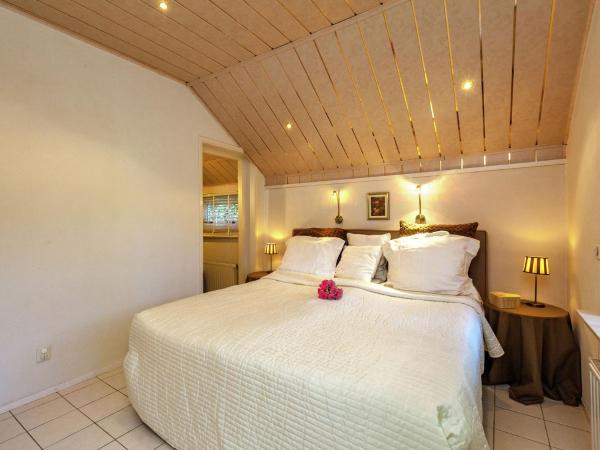 Sunny Coastal Hideaway - Oostkapelle