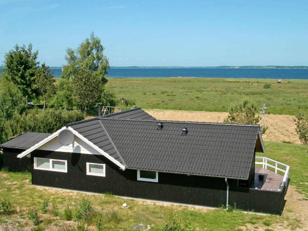 6 Person Holiday Home In Højslev-by Traum - Danemark