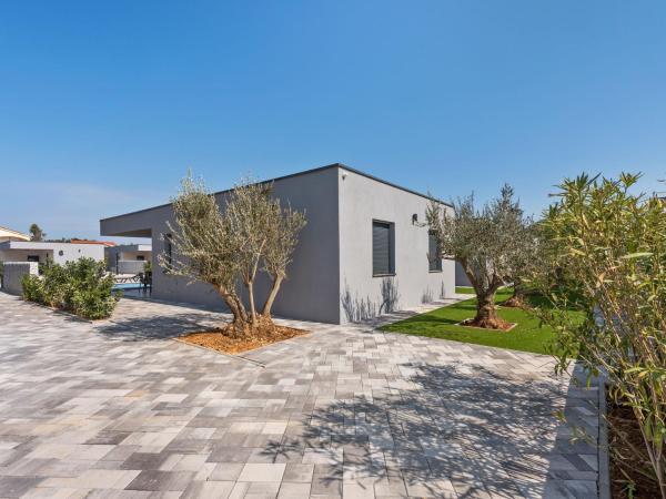 Exotic Holiday Home In Vir With Sauna - Vir