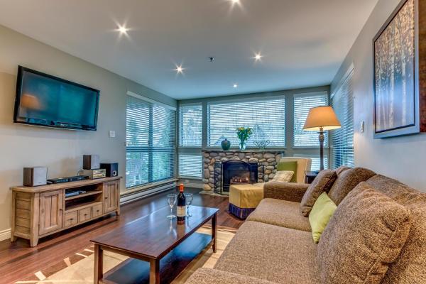 Greystone Lodge 216 Ski-in Out - Whistler