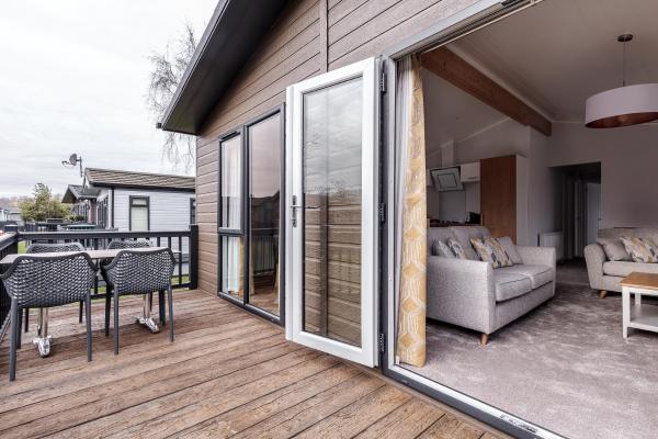 Roydon Marina Village Hotel - Essex