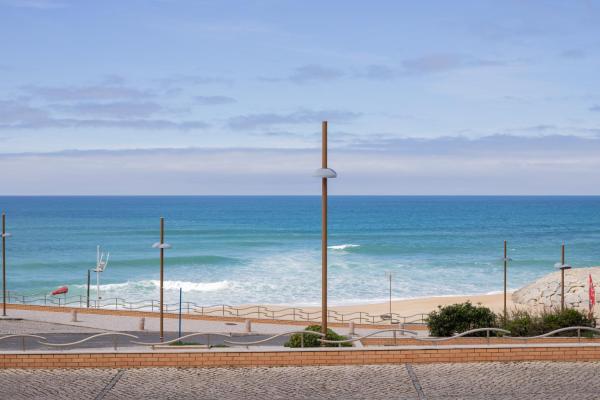 White Beach House - Lourinhã