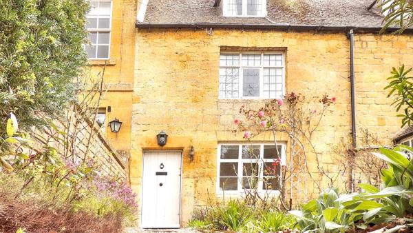Magnolia Cottage - Chipping Norton