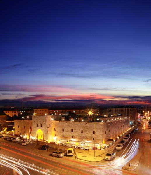BehrampaÅŸa Otel &Cafe &Restaurant - Sivas